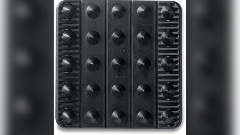 Best Snowboard Stomp Pad For Ultimate Grip And Control On Slopes | How ...